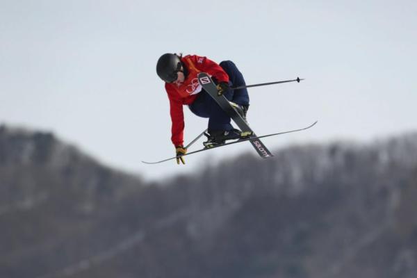 Sci freestyle, Coppa del Mondo slopestyle: Hoefflin e Ragettli vincono ...