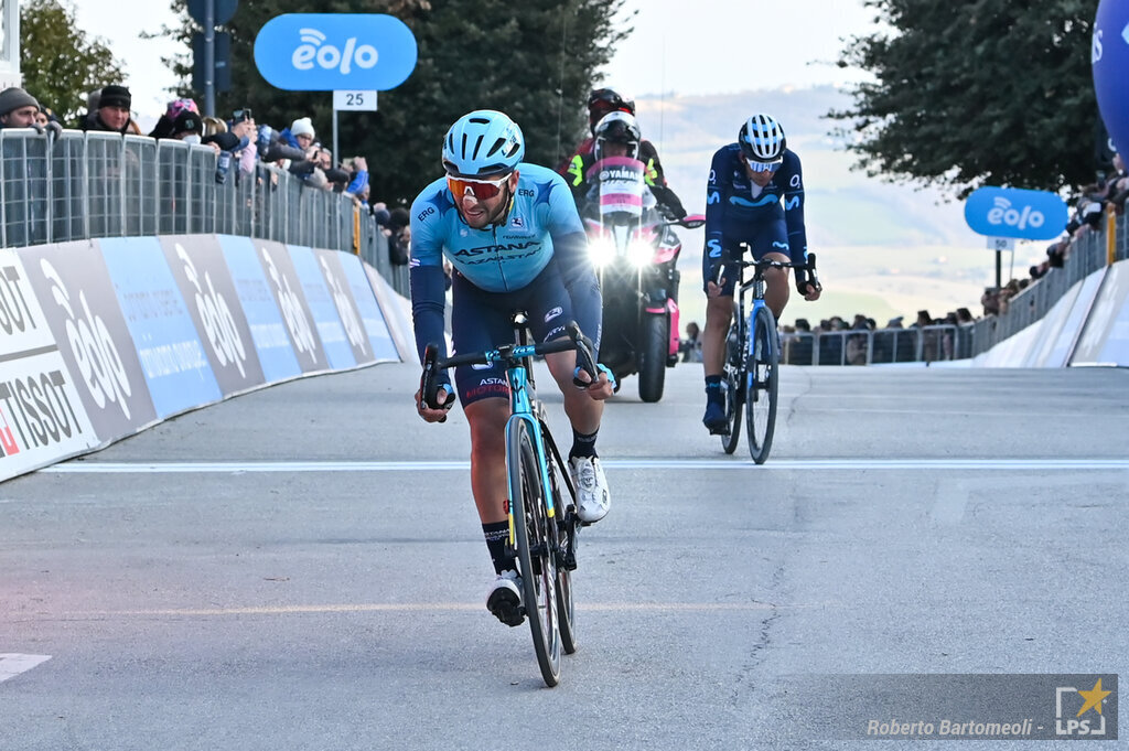 Volta a la Comunitat Valenciana 2023: Simone Velasco si impone nella ...