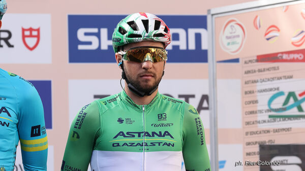 Simone Velasco: "Pogacar fa bene a provare a vincere quello che gli ...