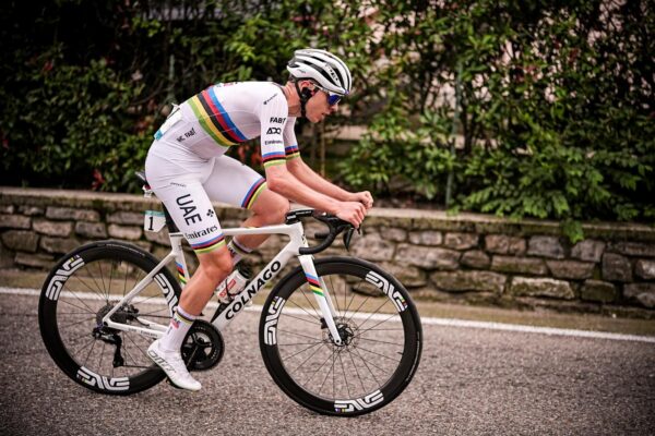 Strade Bianche 2025: la startlist e chi parteciperà. Attesa per Tadej ...