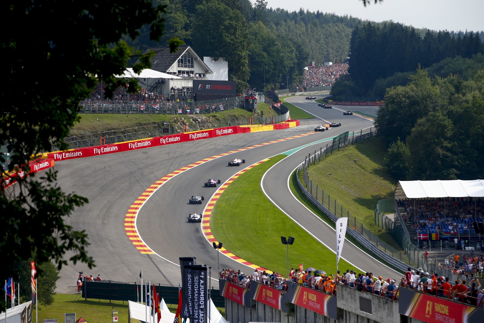 Perché Spa è la pista più amata della Formula 1? Scoprilo qui!