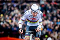 Mathieu Van der Poel: "Non mi sono accorto subito della foratura di Van ...