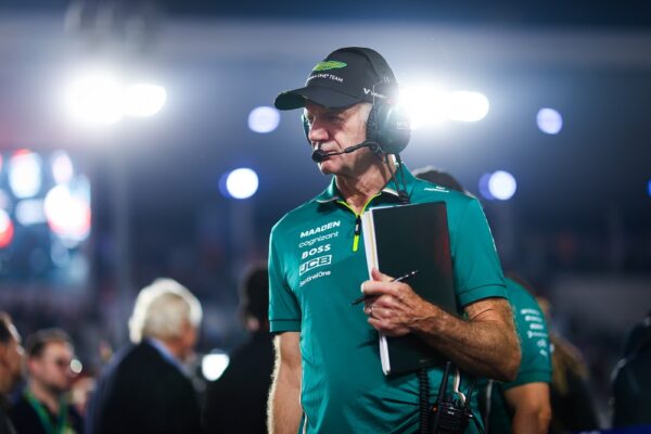 Adrian Newey spaventa gli avversari: "A Melbourne vedrete una versione ...