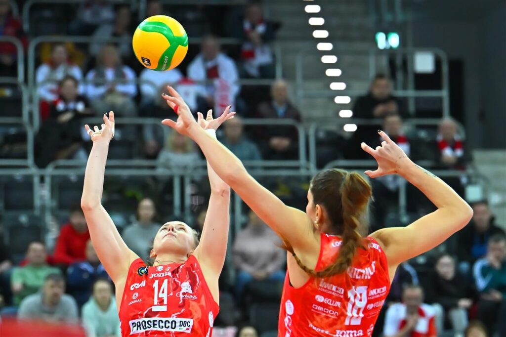 LIVE Conegliano-LKS Commercecon Lodz 3-0, Champions League volley ...