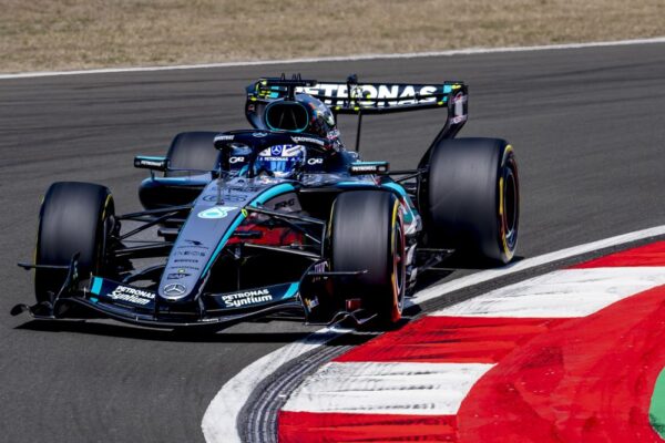 F1, sfida tutta argentata per la pole position del GP del Giappone ...
