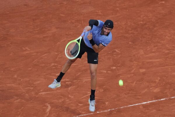 Dove vedere in tv Berrettini-Comesana oggi, Roland Garros 2026: orario ...